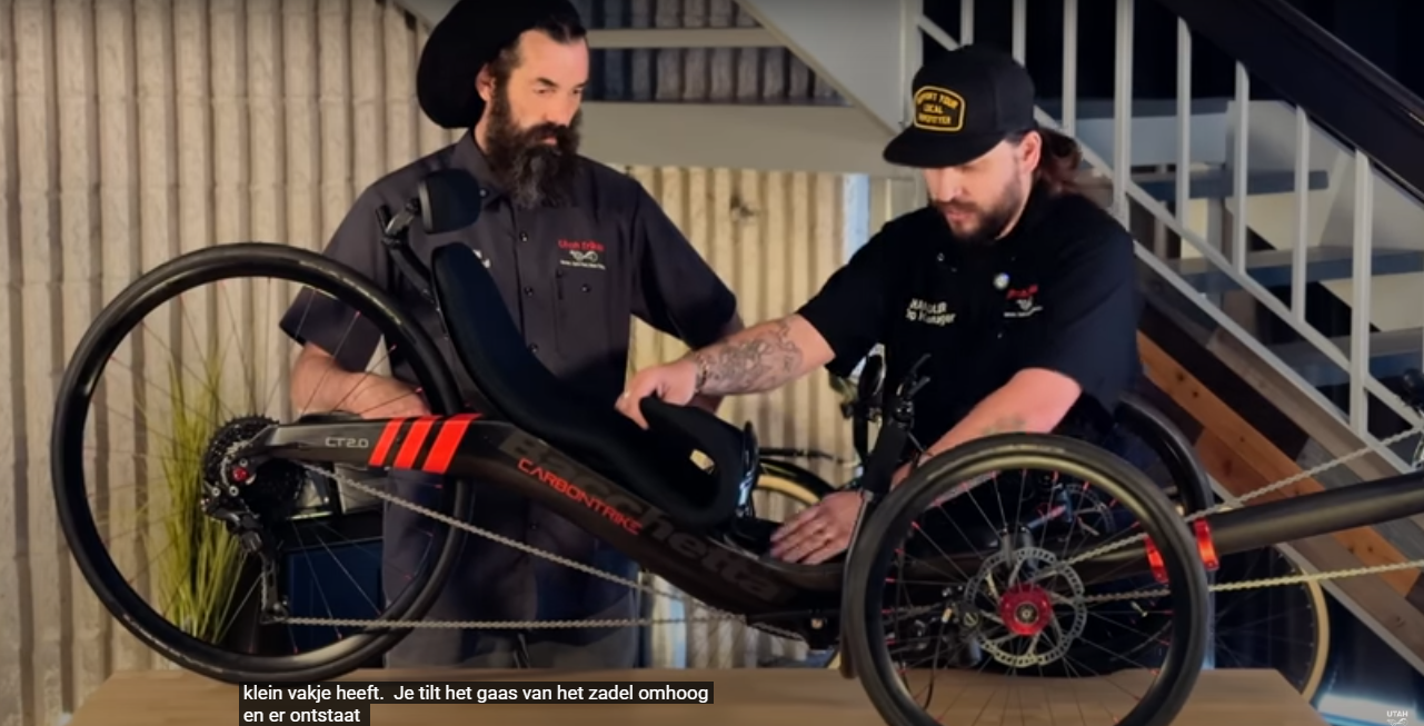 Carbon trike — Ligfiets.net